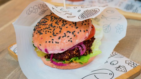 Savoring the Sizzle: Unveiling Austin's Finest Veggie Burgers - Robbie ...